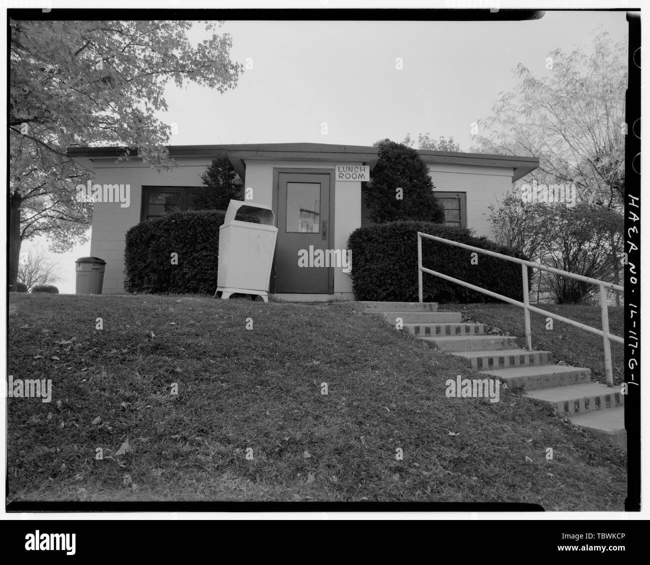 Mess hall no 2 hi-res stock photography and images - Alamy