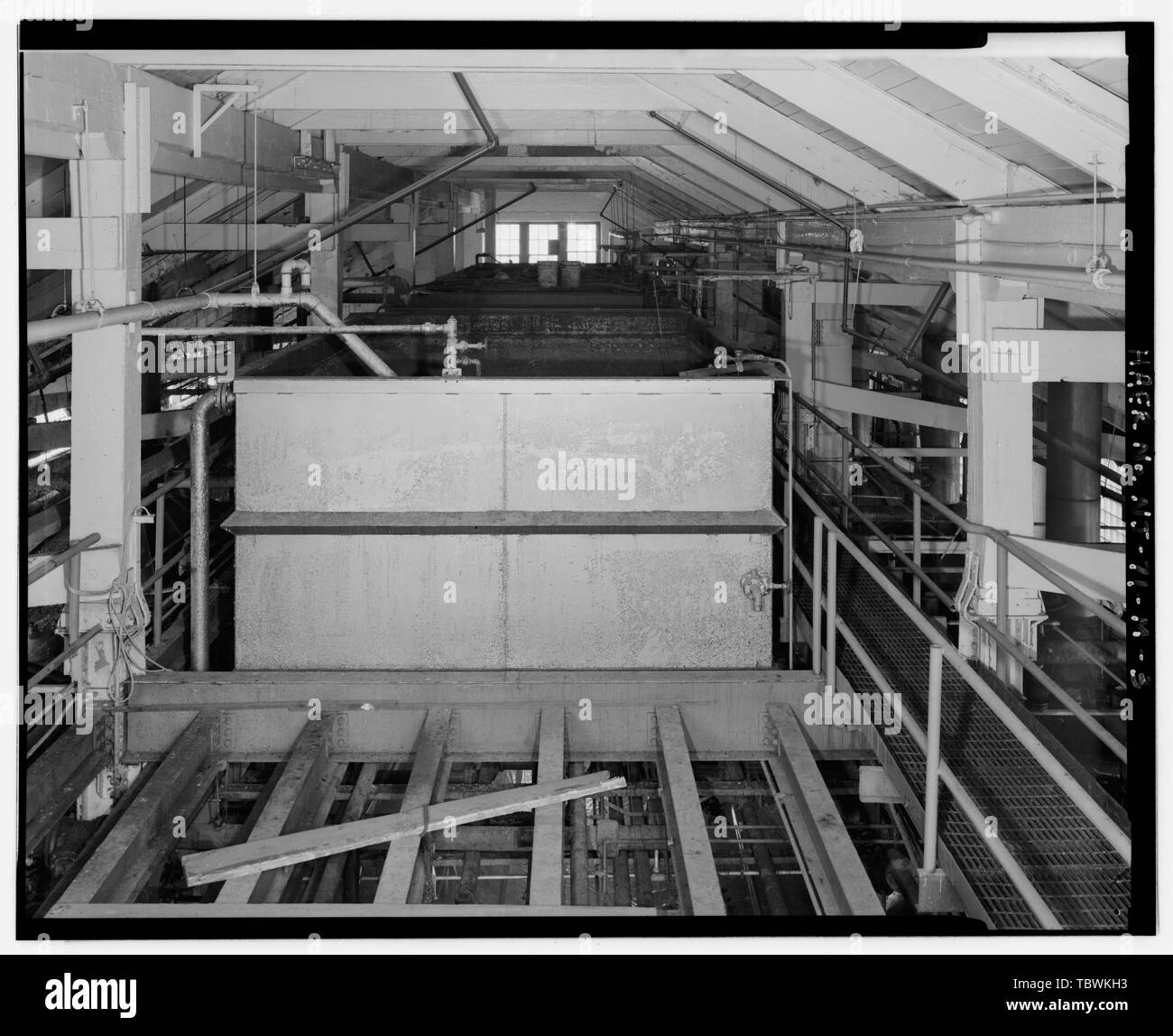 MEZZANINE TO SOUTH, WITH CAUSTIC TANKS Colgate and Company Jersey City ...