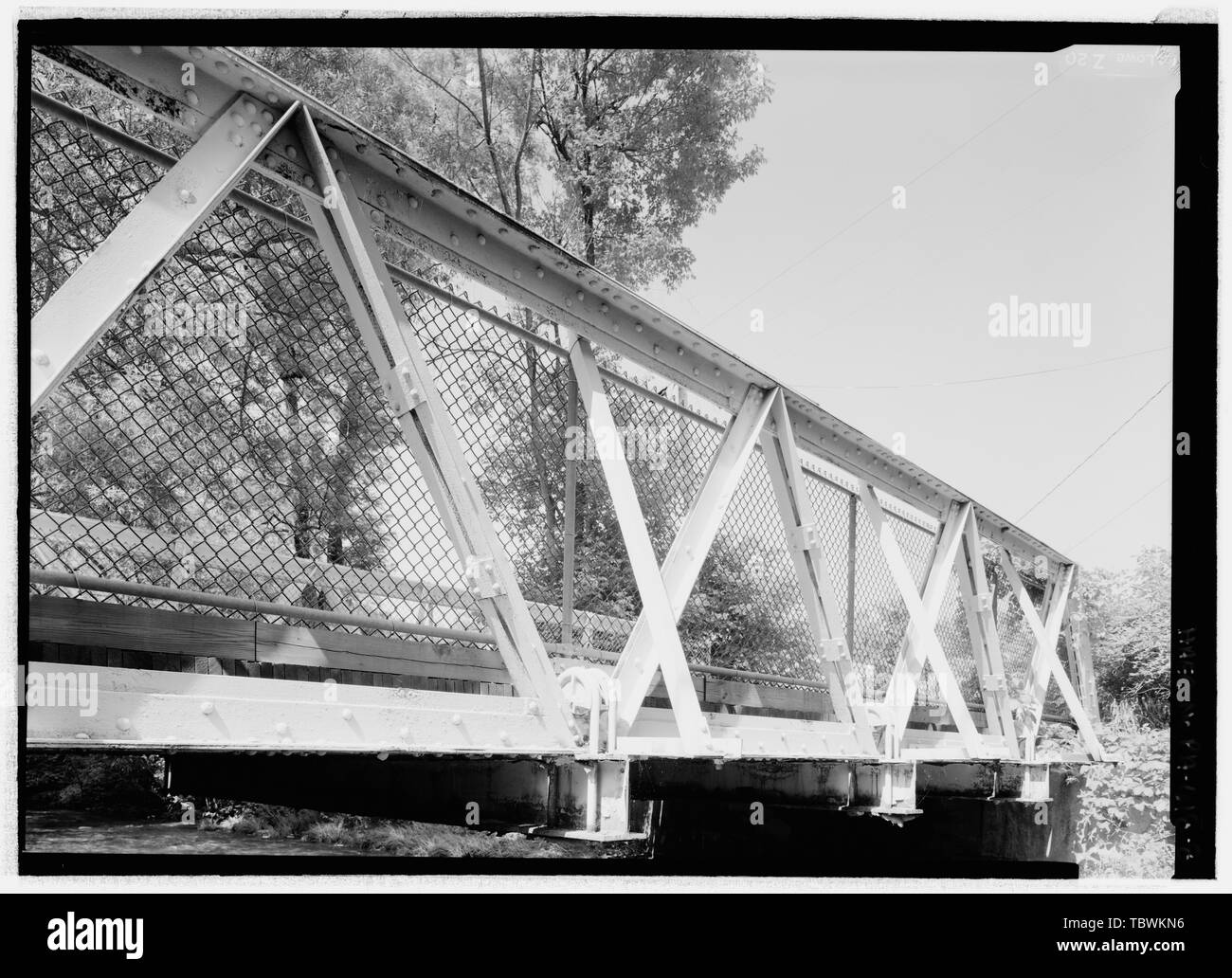 Warren truss hi-res stock photography and images - Alamy