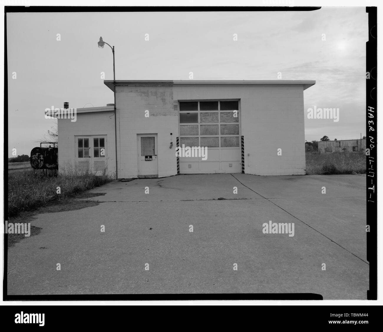 Missile assembly building hi-res stock photography and images - Alamy