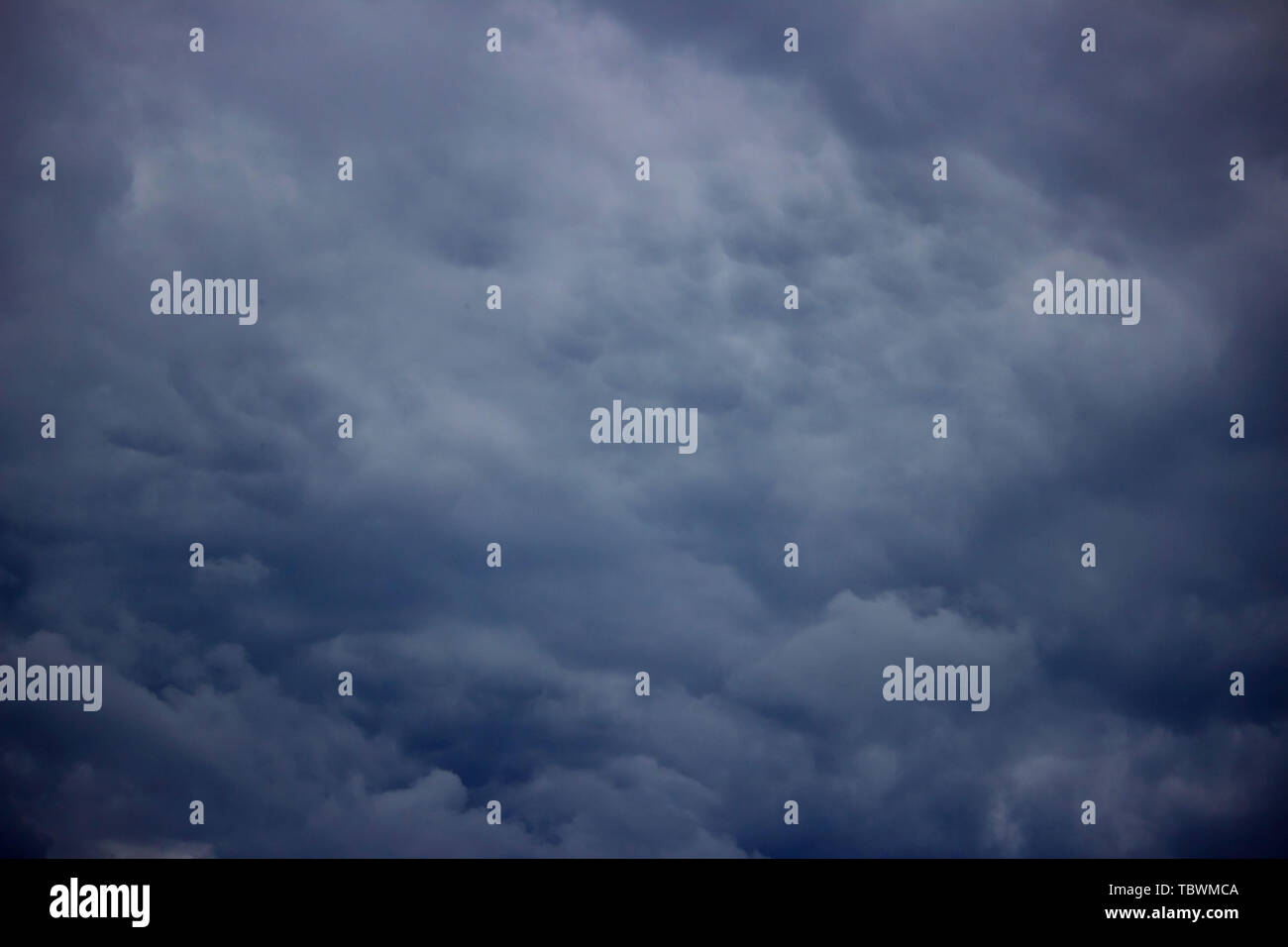 Cloudy sky and pre-storm black clouds before the rain Stock Photo - Alamy