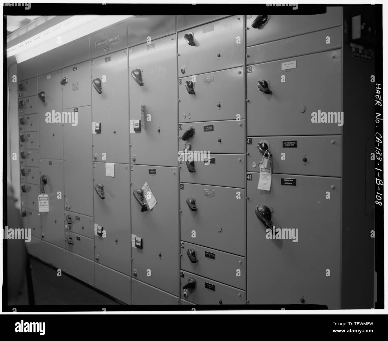 Air force control room hi-res stock photography and images - Alamy