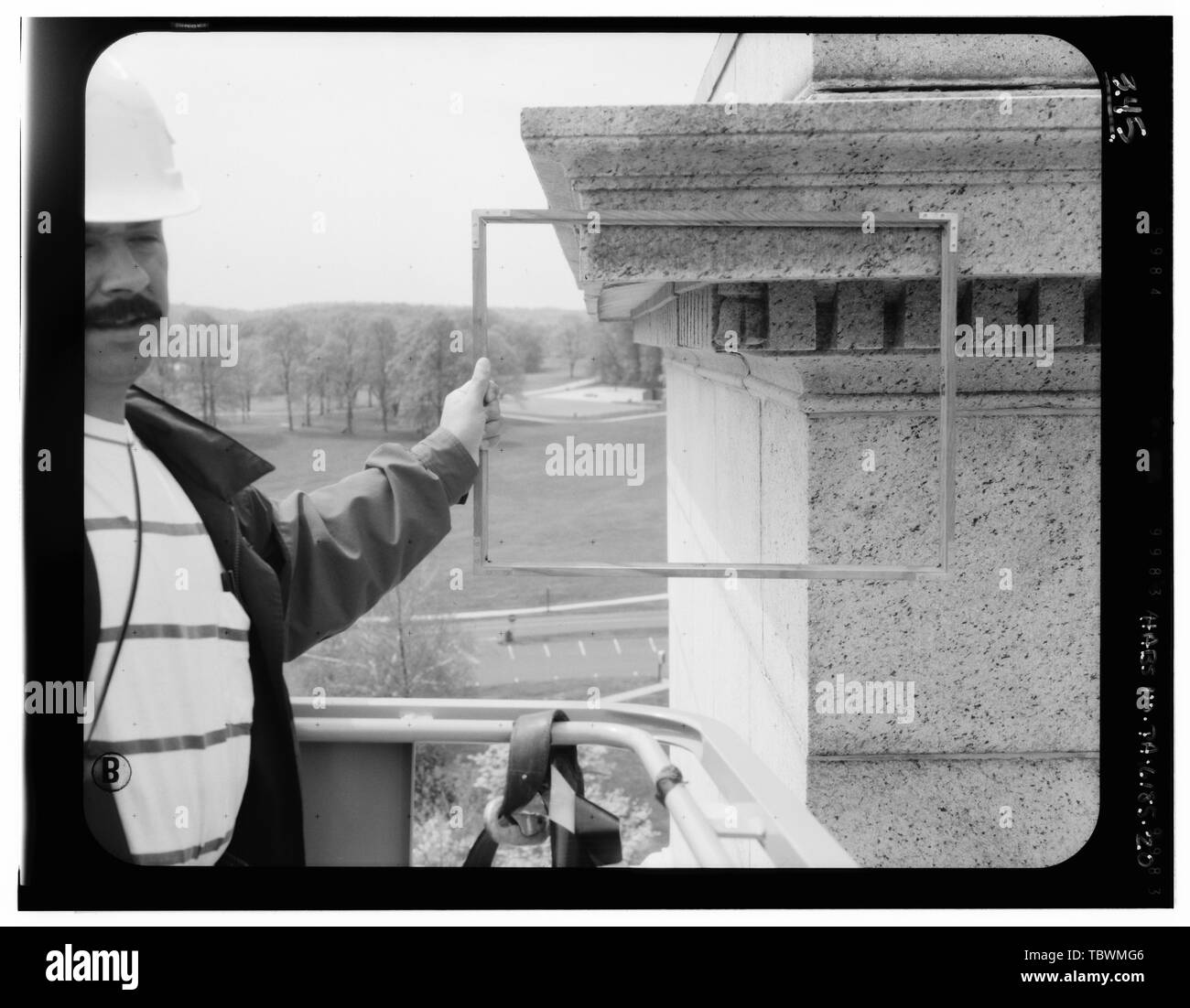 Cornice moulding hi-res stock photography and images - Alamy