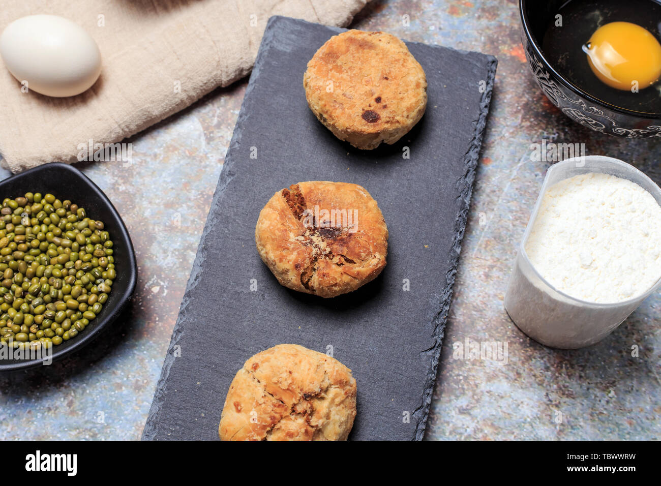 Delicious green bean cake Stock Photo - Alamy