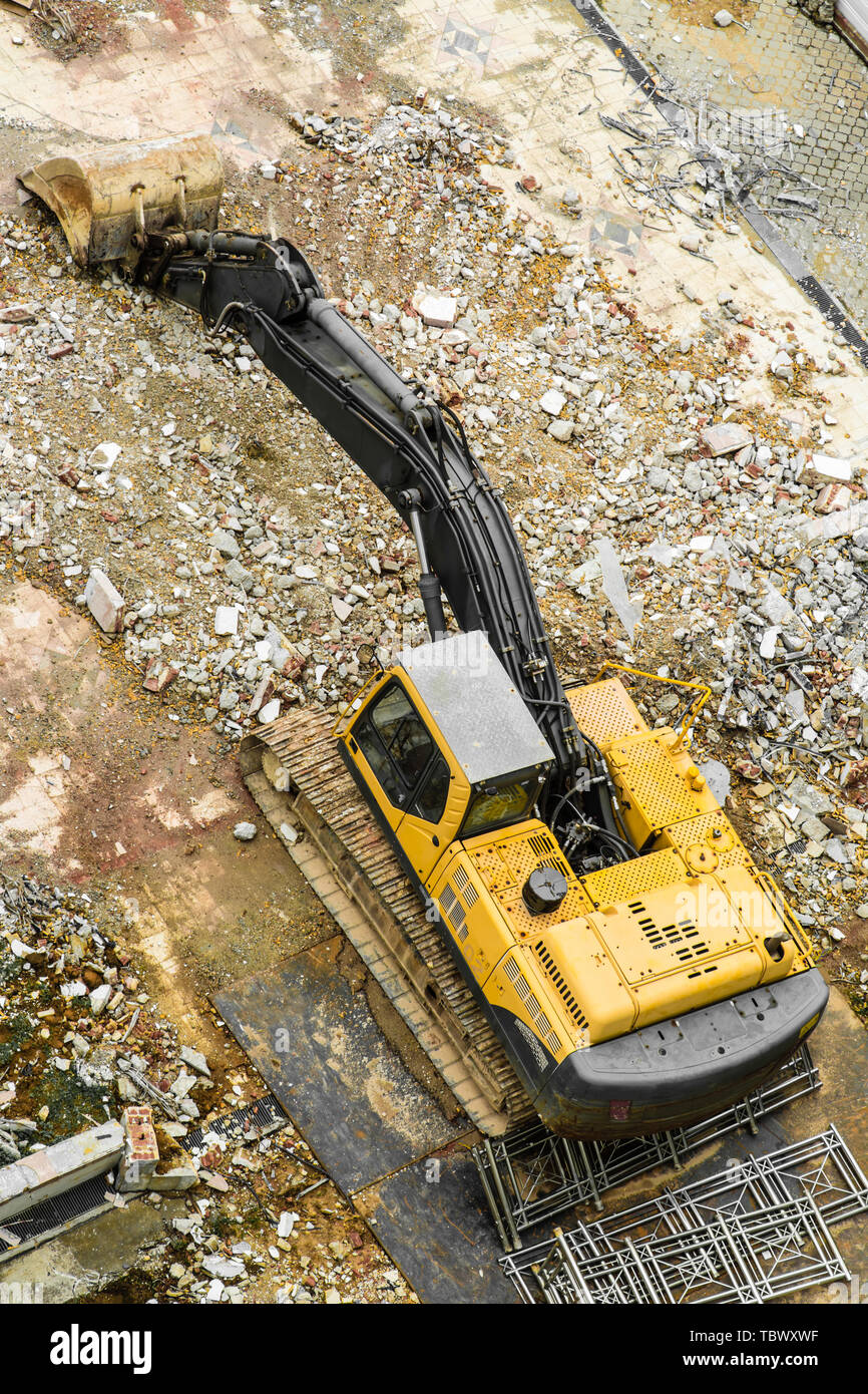 Track hoe hi-res stock photography and images - Alamy