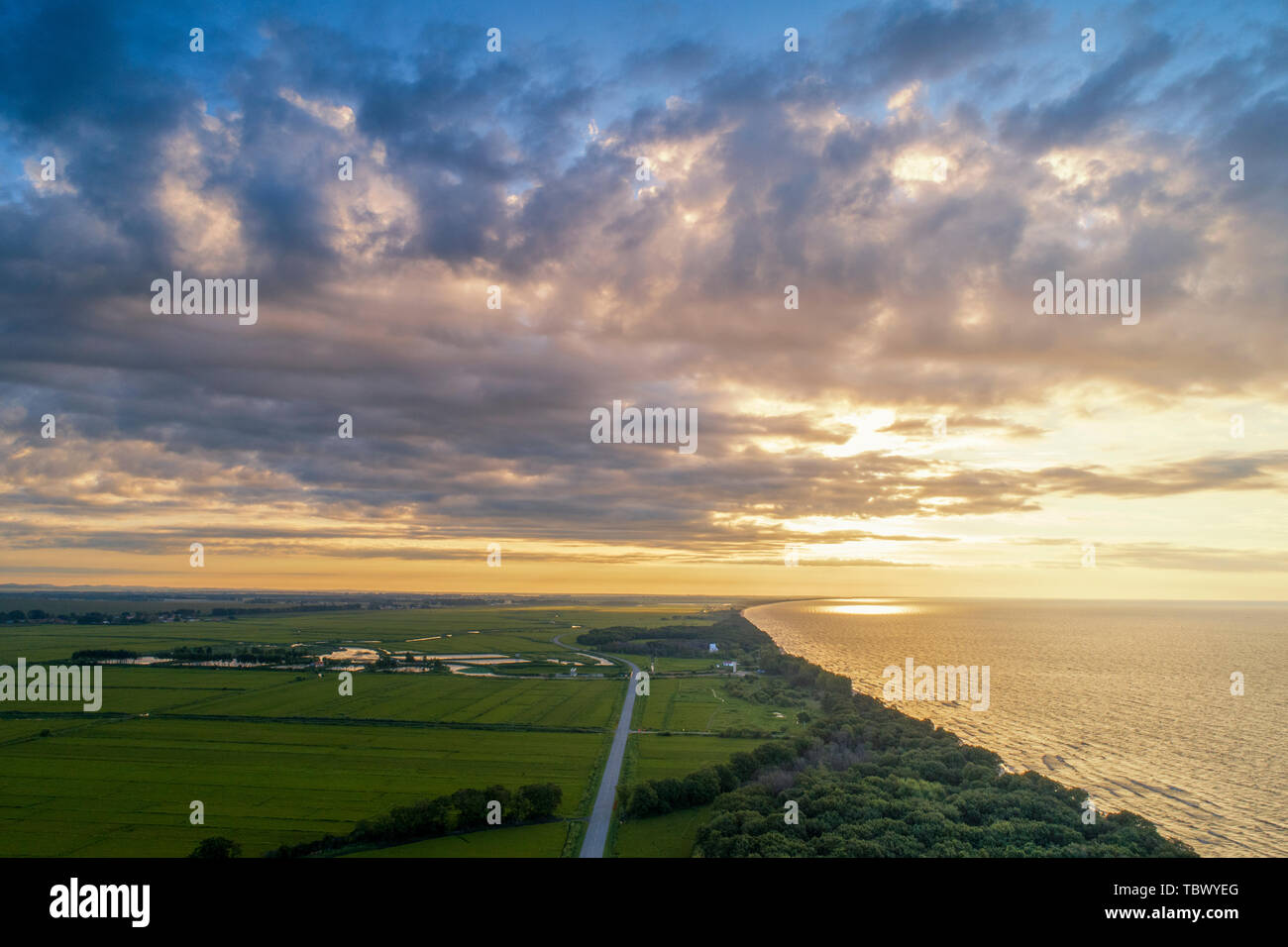 Autumn scenery of Xingkai Lake, China-Russia border lake Stock Photo ...