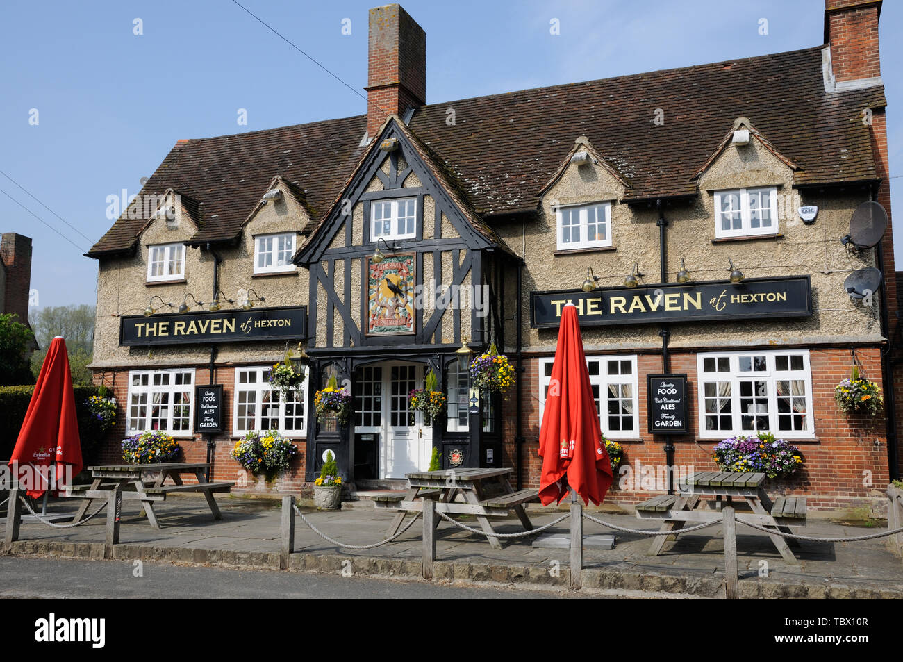 The Raven at Hexton, Hexton, Hertfordshire, was built-in half-timbered ...