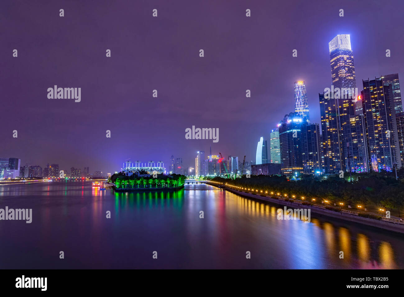 architecture, city, sunset, dusk, sky, water, city appearance, skyline ...