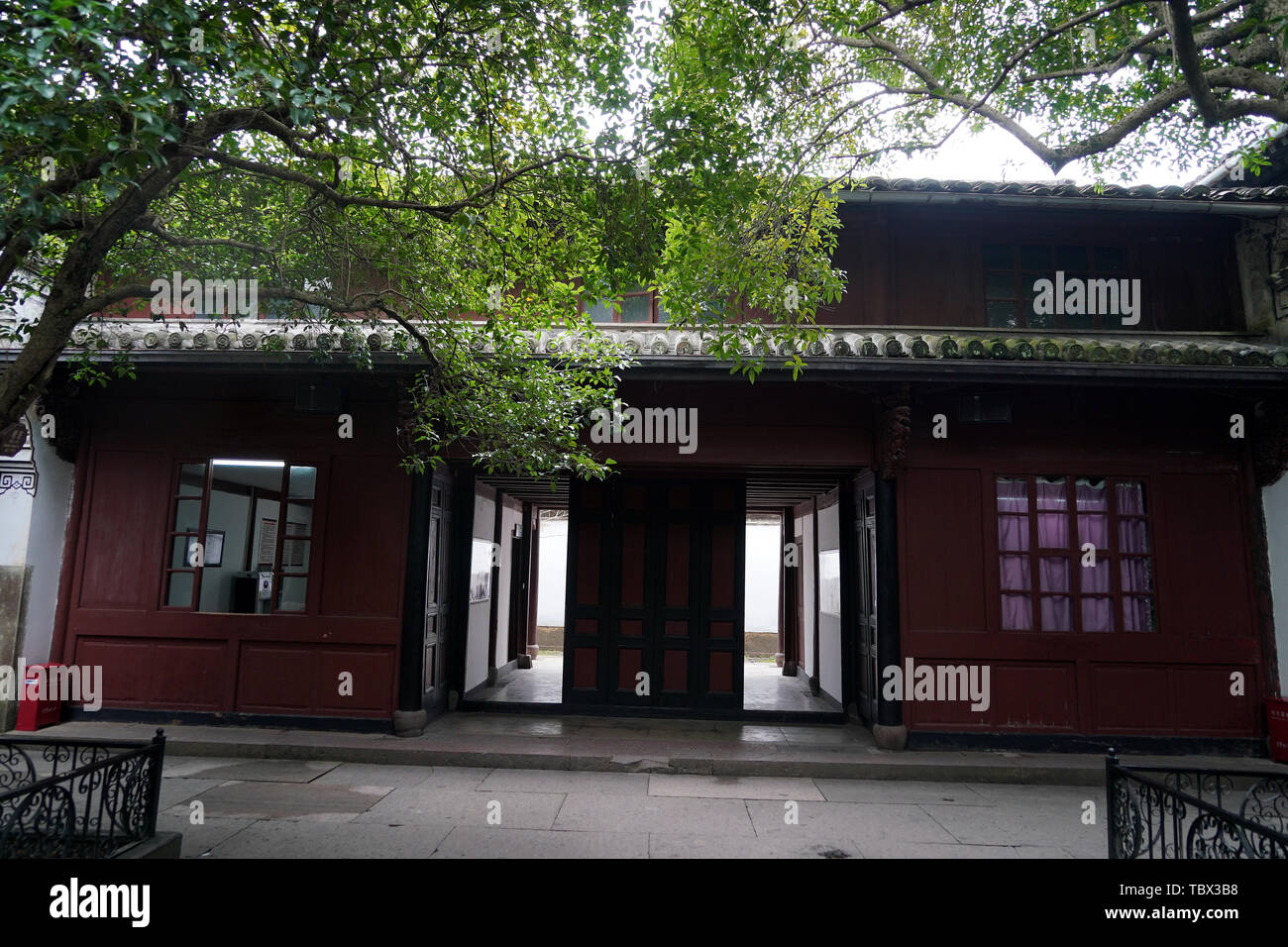 Scenery of Jiang's former residence in Fenghua Xikou Stock Photo - Alamy
