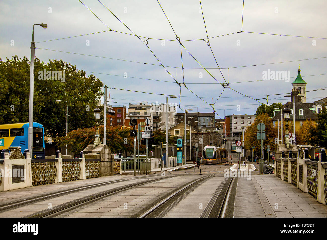 Train bridge dublin hi-res stock photography and images - Alamy