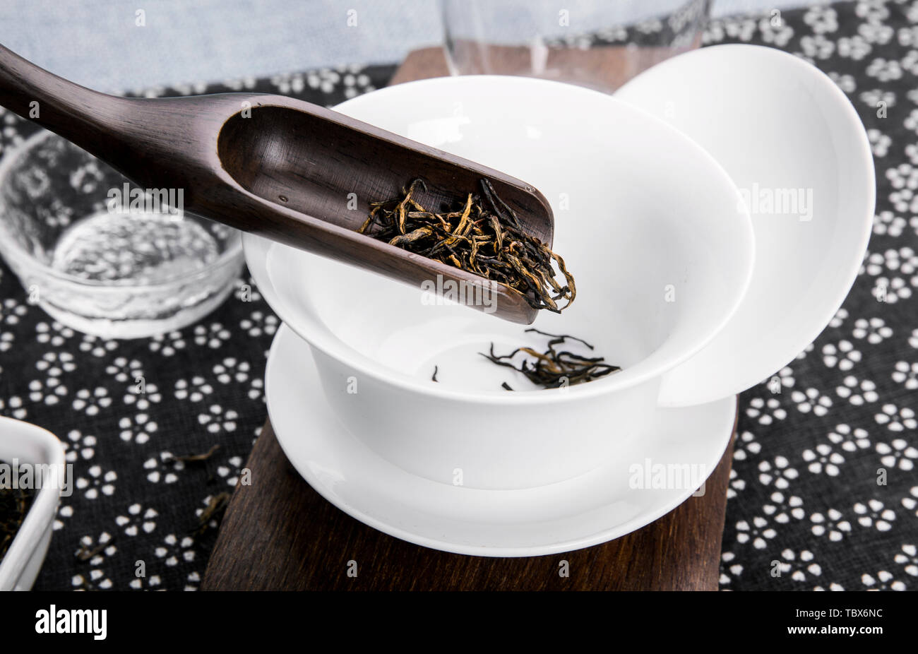 Qimen hi-res stock photography and images - Alamy