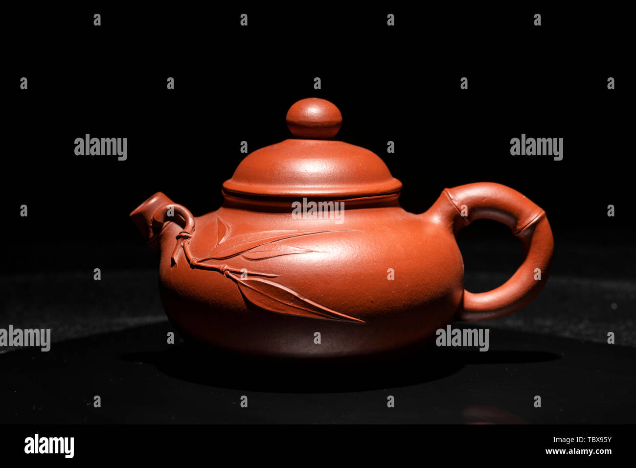 purple sand tea set Stock Photo - Alamy