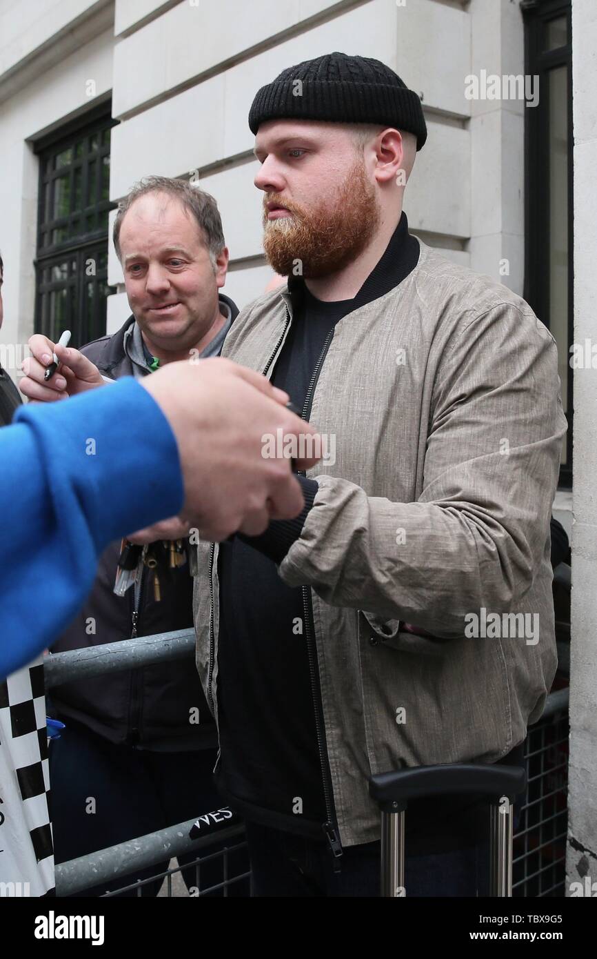 Tom Walker leaves Radio 2 studios Featuring: Tom Walker Where: London ...
