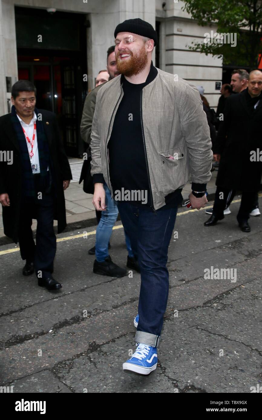 Tom Walker leaves Radio 2 studios Featuring: Tom Walker Where: London ...