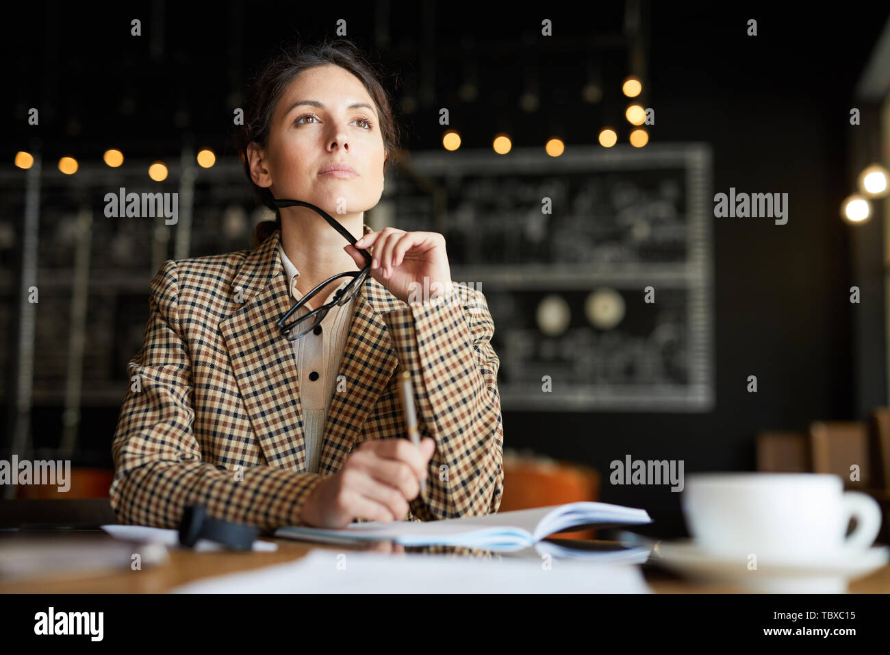 Corporate inspiration hi-res stock photography and images - Alamy