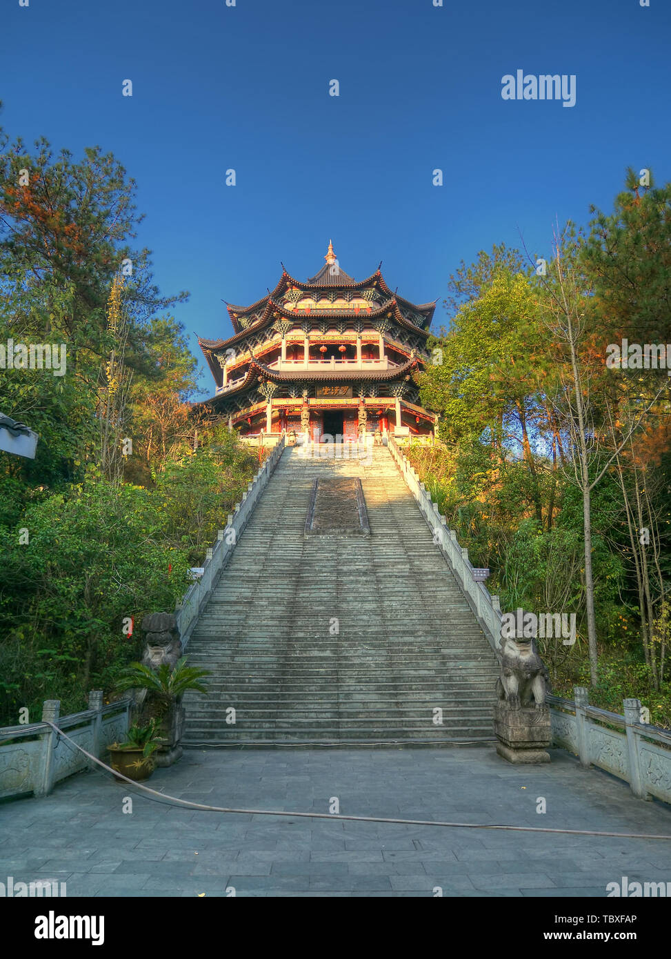 Jinhua temple hi-res stock photography and images - Alamy