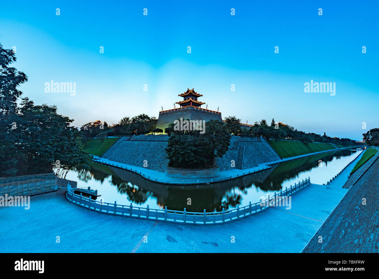 Yongning south gate xian city hi-res stock photography and images - Alamy