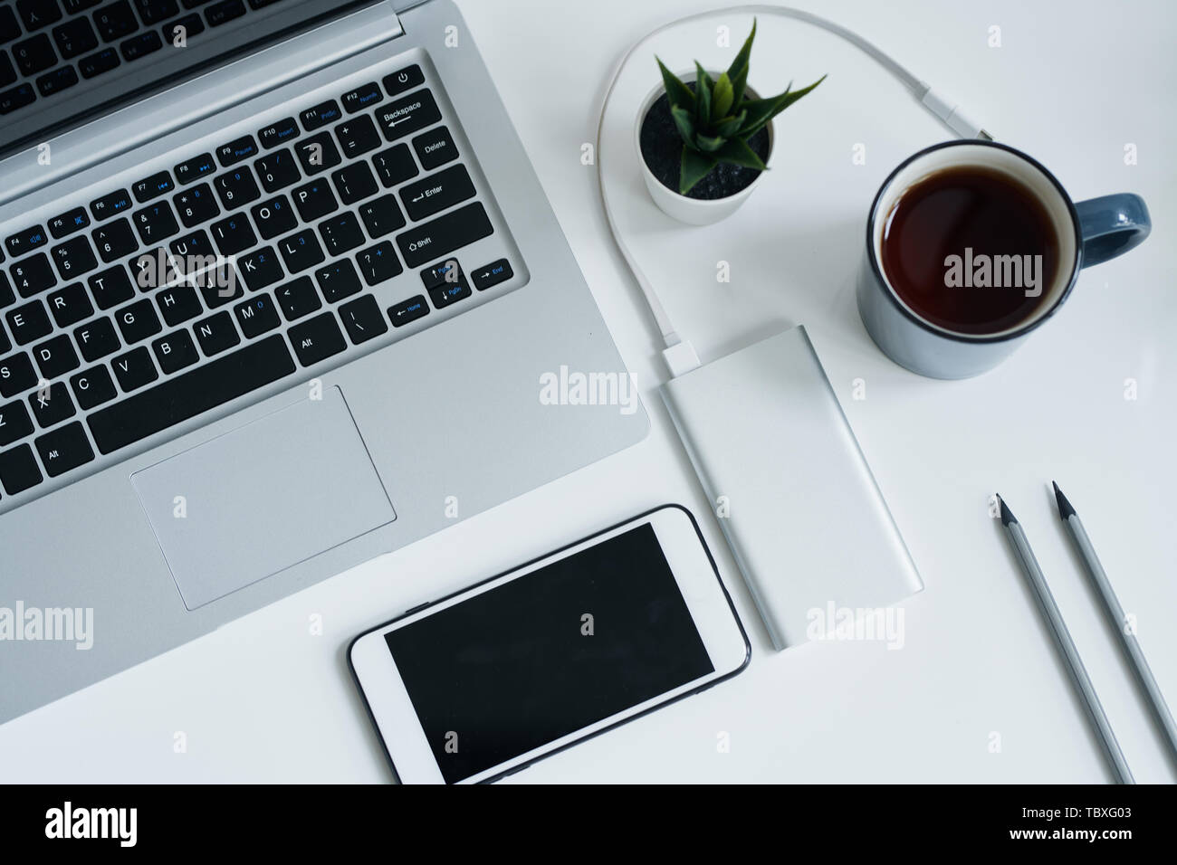 Stuff on desk Stock Photo - Alamy