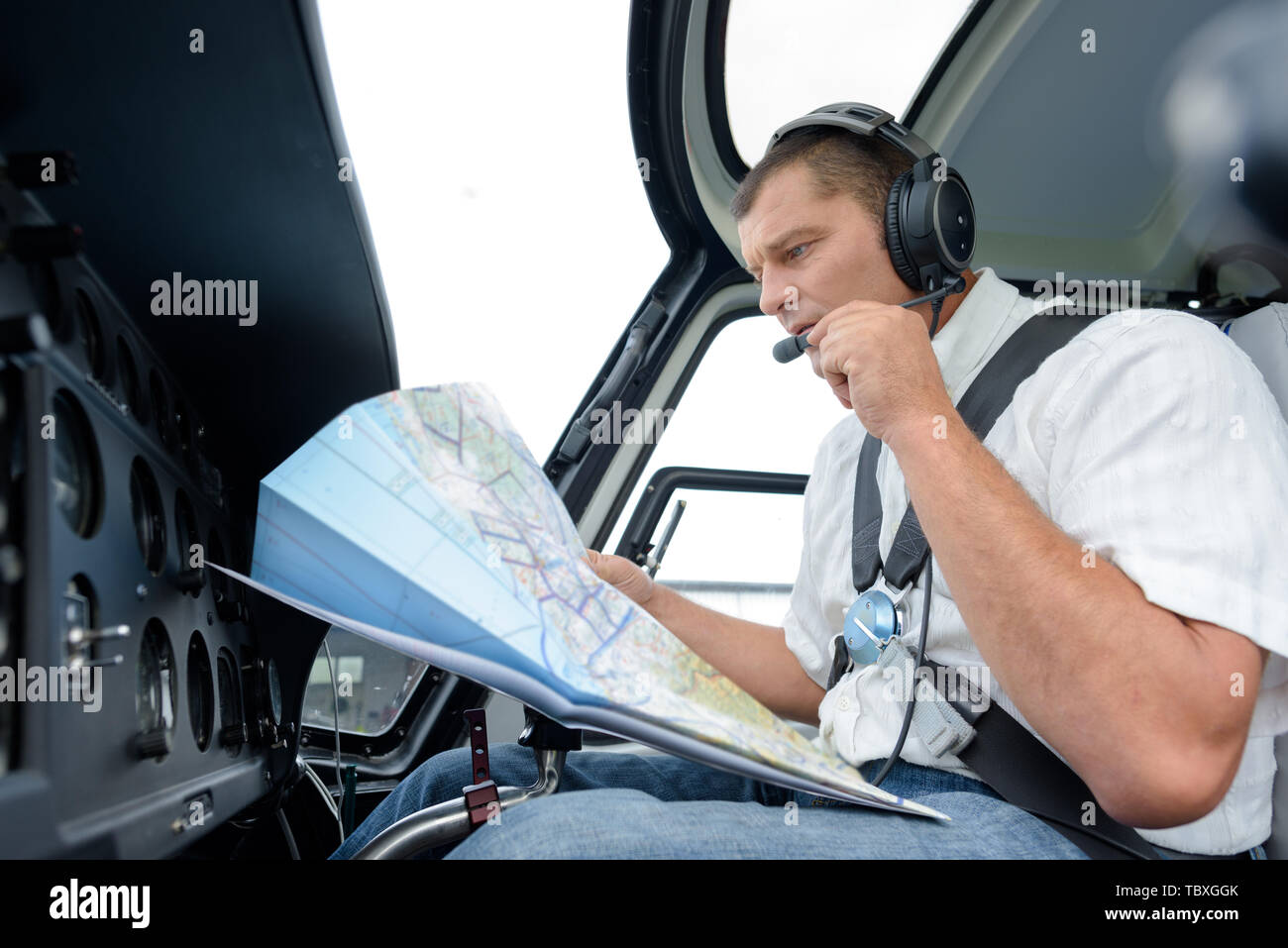 Seat inside military helicopter hi-res stock photography and images - Alamy