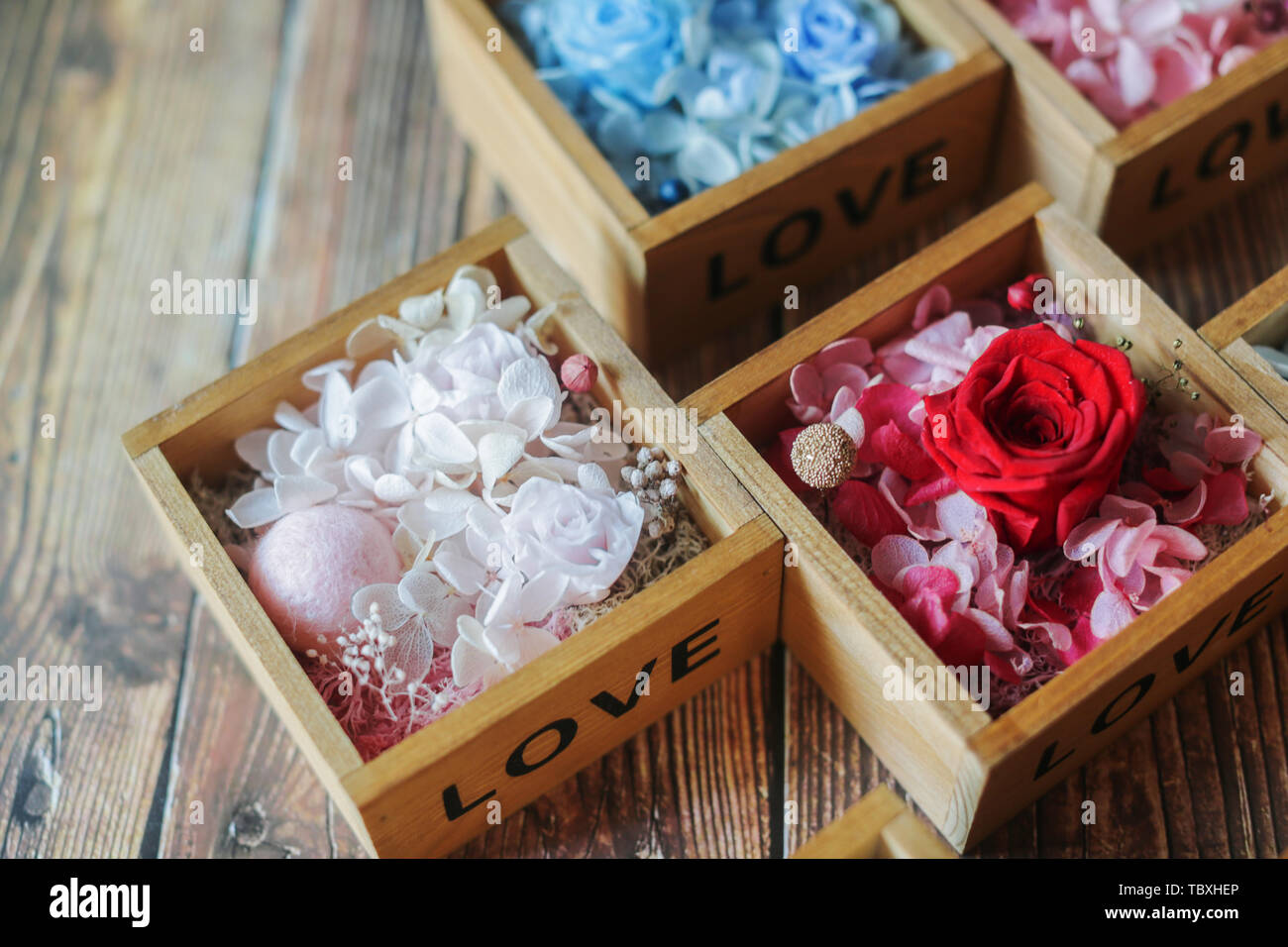 Eternal flower wooden gift box Stock Photo - Alamy