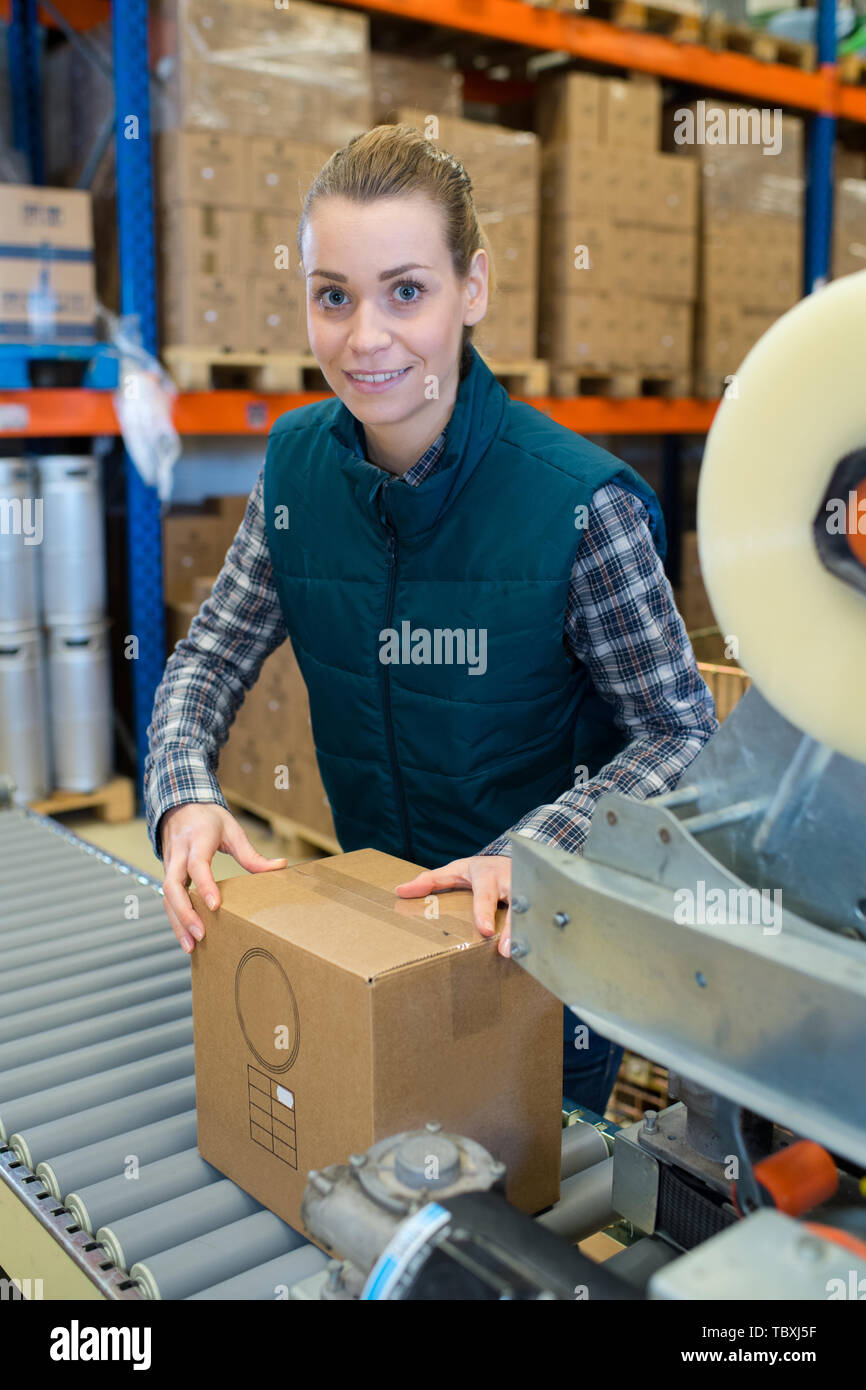 worker portrait in packaging plant Stock Photo - Alamy
