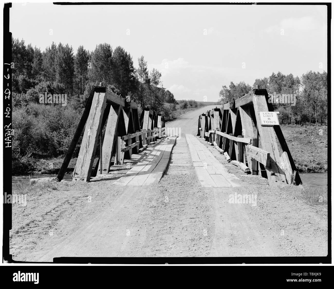 Ashton bridge Black and White Stock Photos & Images - Alamy