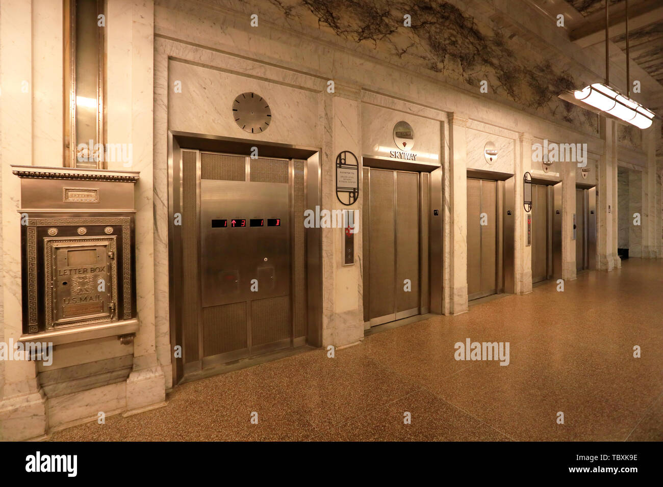 Hotel elevators hi-res stock photography and images - Alamy