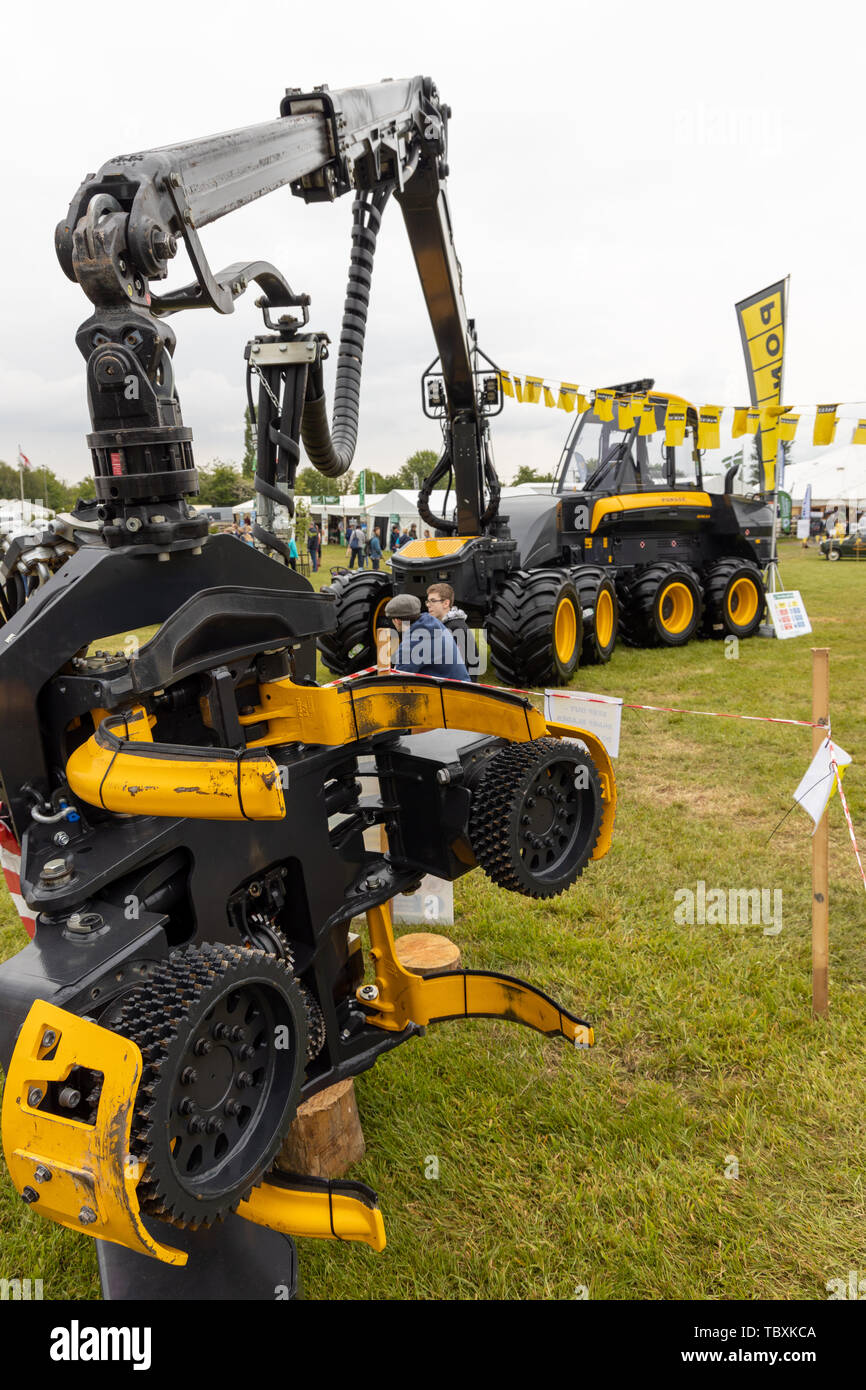 Ponsse fox harvester hi-res stock photography and images - Alamy