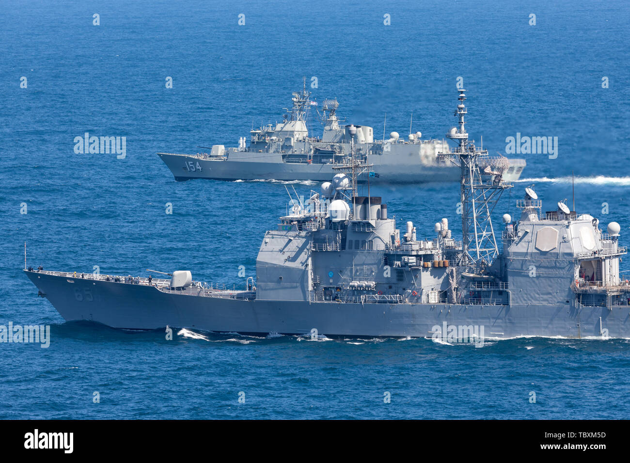 USS Chosin (CG-65) Ticonderoga-class guided-missile cruiser and Royal ...