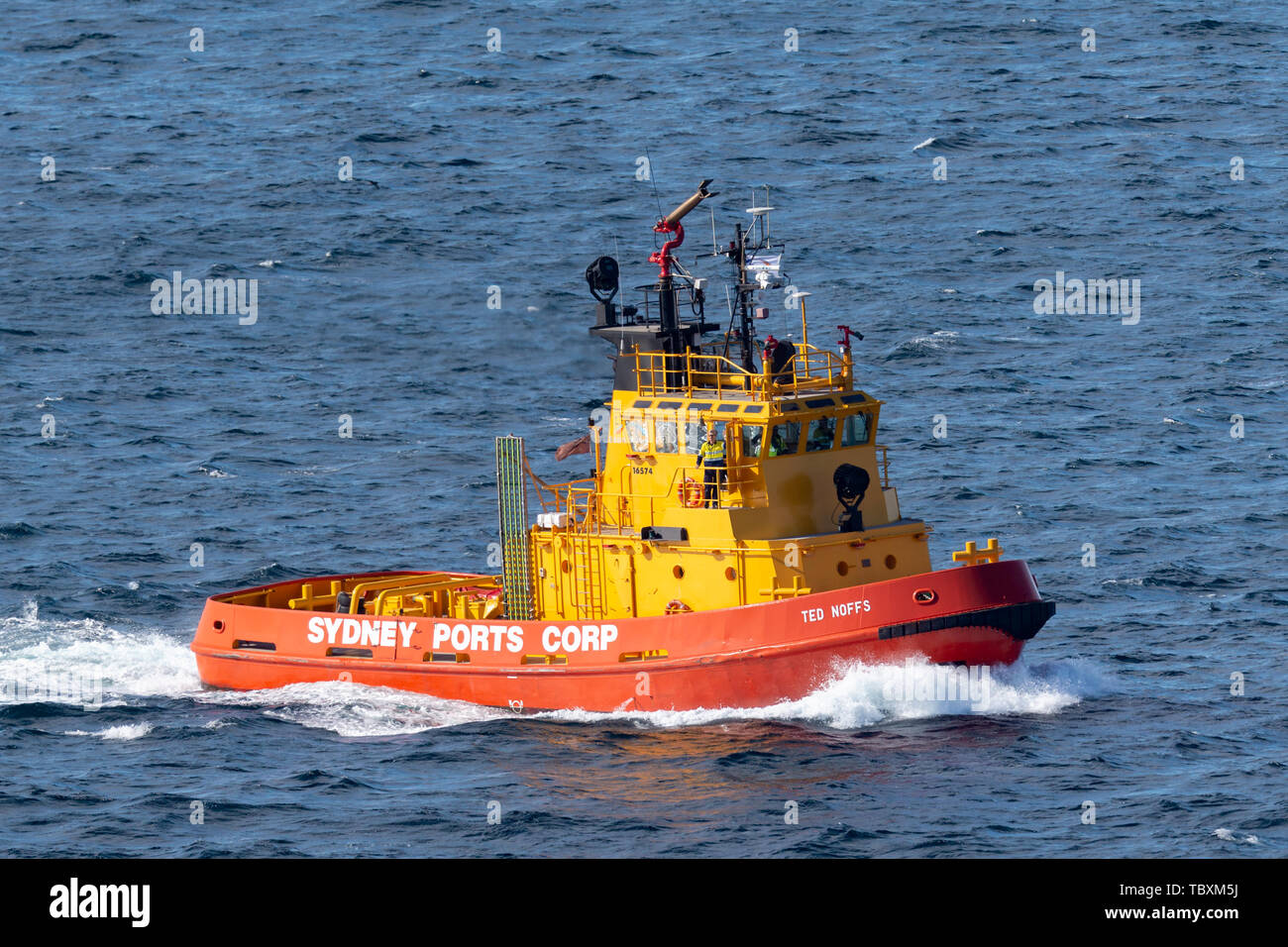 Fire fighting vessel in harbour hi-res stock photography and images - Alamy