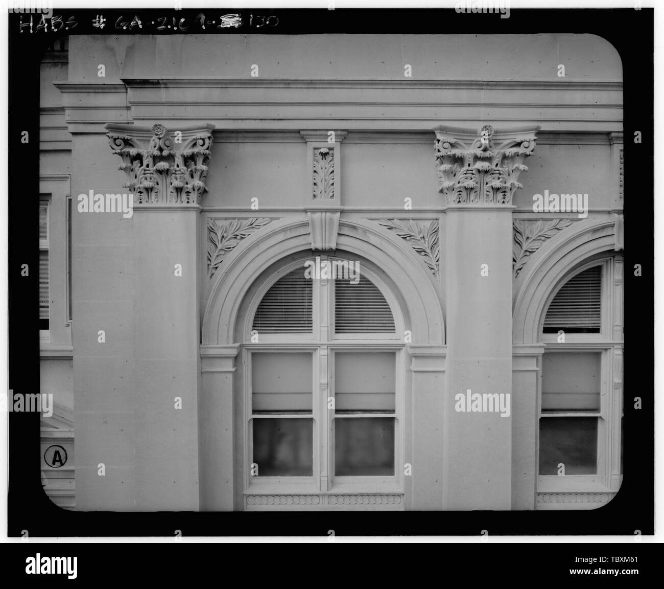 Architectural arched window Black and White Stock Photos & Images - Alamy