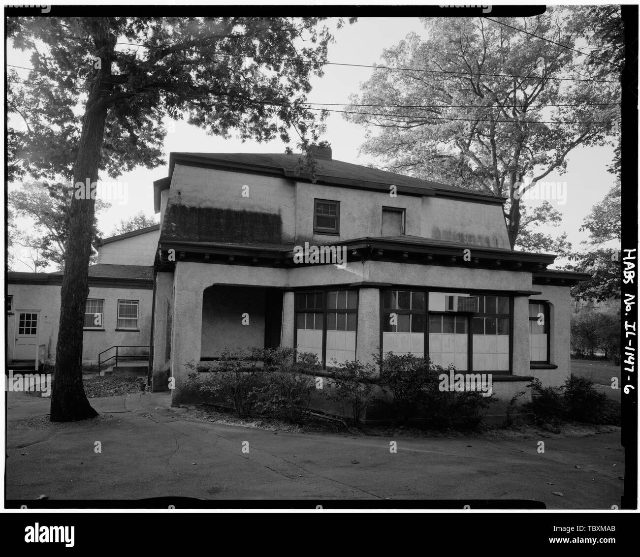 NORTH ELEVATION, PERSPECTIVE, LOOKING SOUTHWEST Casino Building, Ravina ...