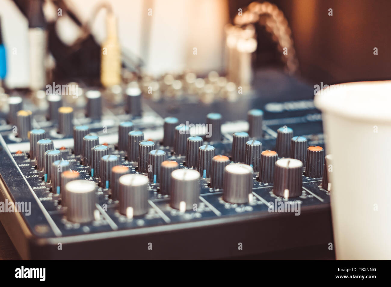 Dj mixers hi-res stock photography and images - Alamy