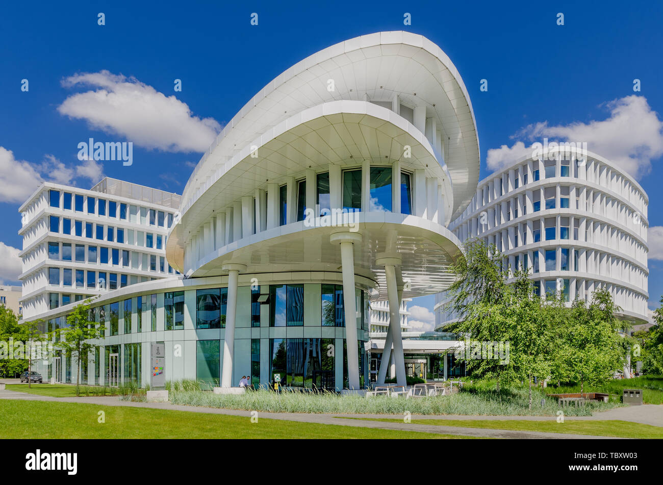 Office complex construction hi-res stock photography and images - Alamy
