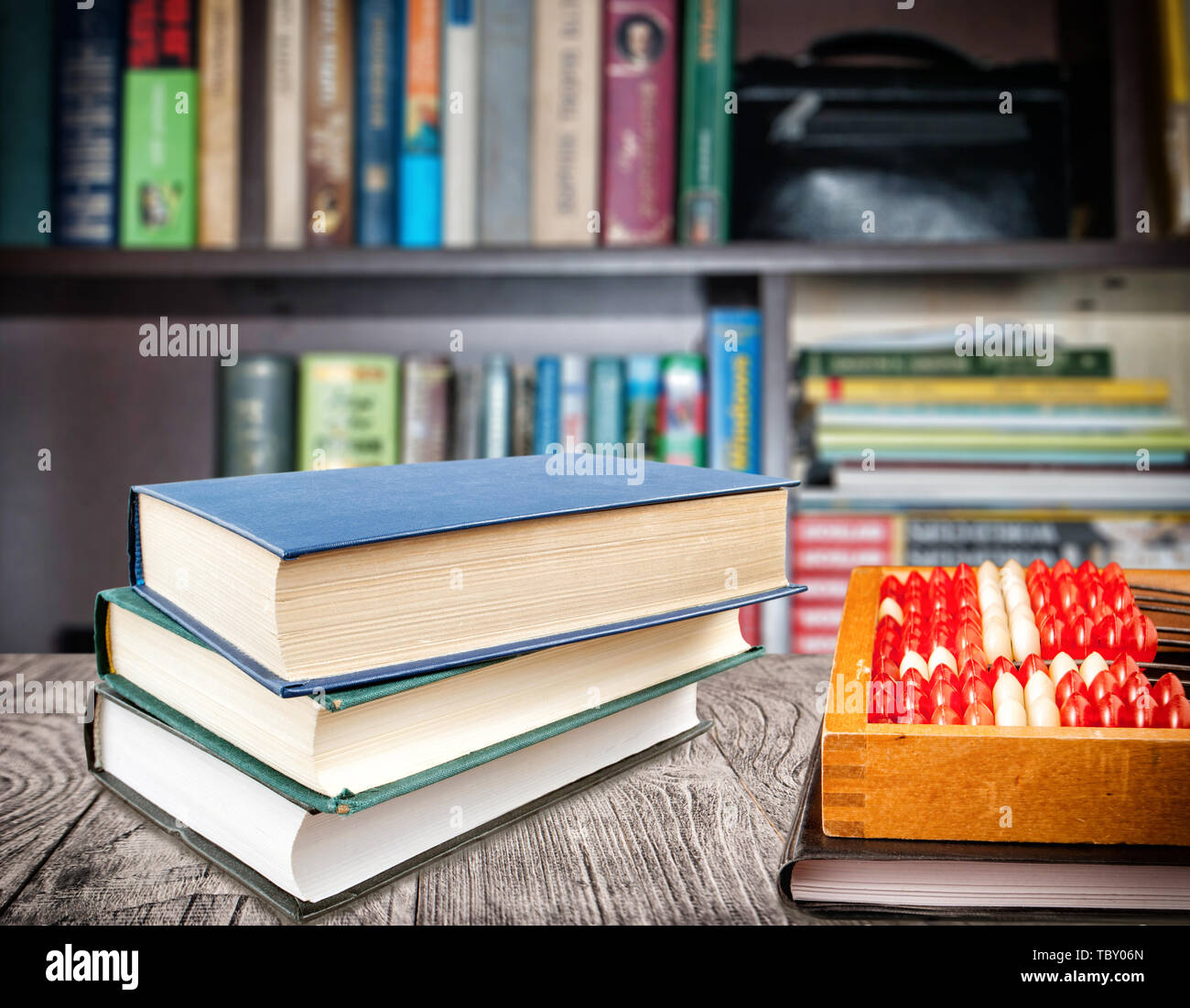 Reading vertically hi-res stock photography and images - Alamy