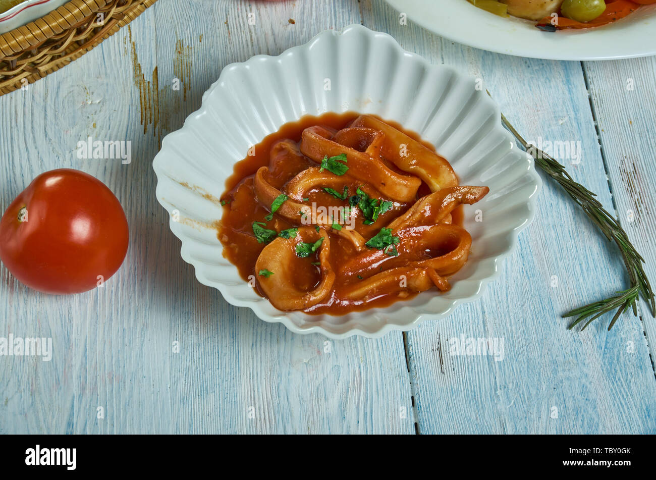 Calamari Tomato Sauce with Potatoes and Peas , Italian-American cuisine ...