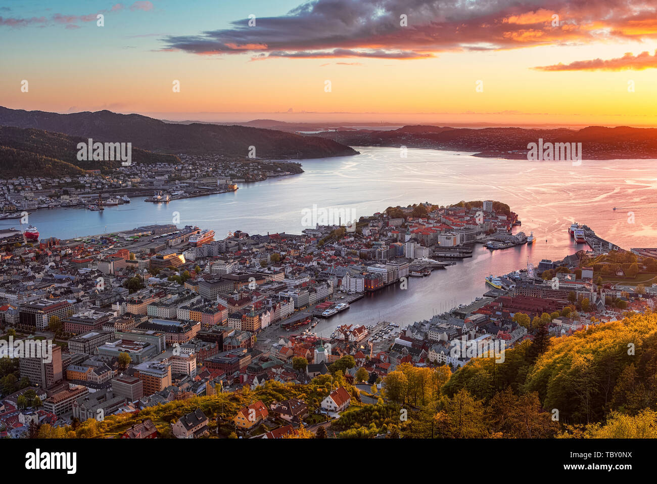 Bergen Fjord Town High Resolution Stock Photography and Images - Alamy