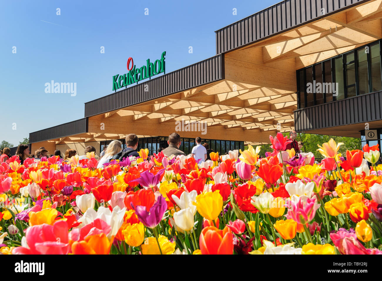 Main Entrance of Keukenhof Gardens in Lisse, Netherlands Stock Photo ...