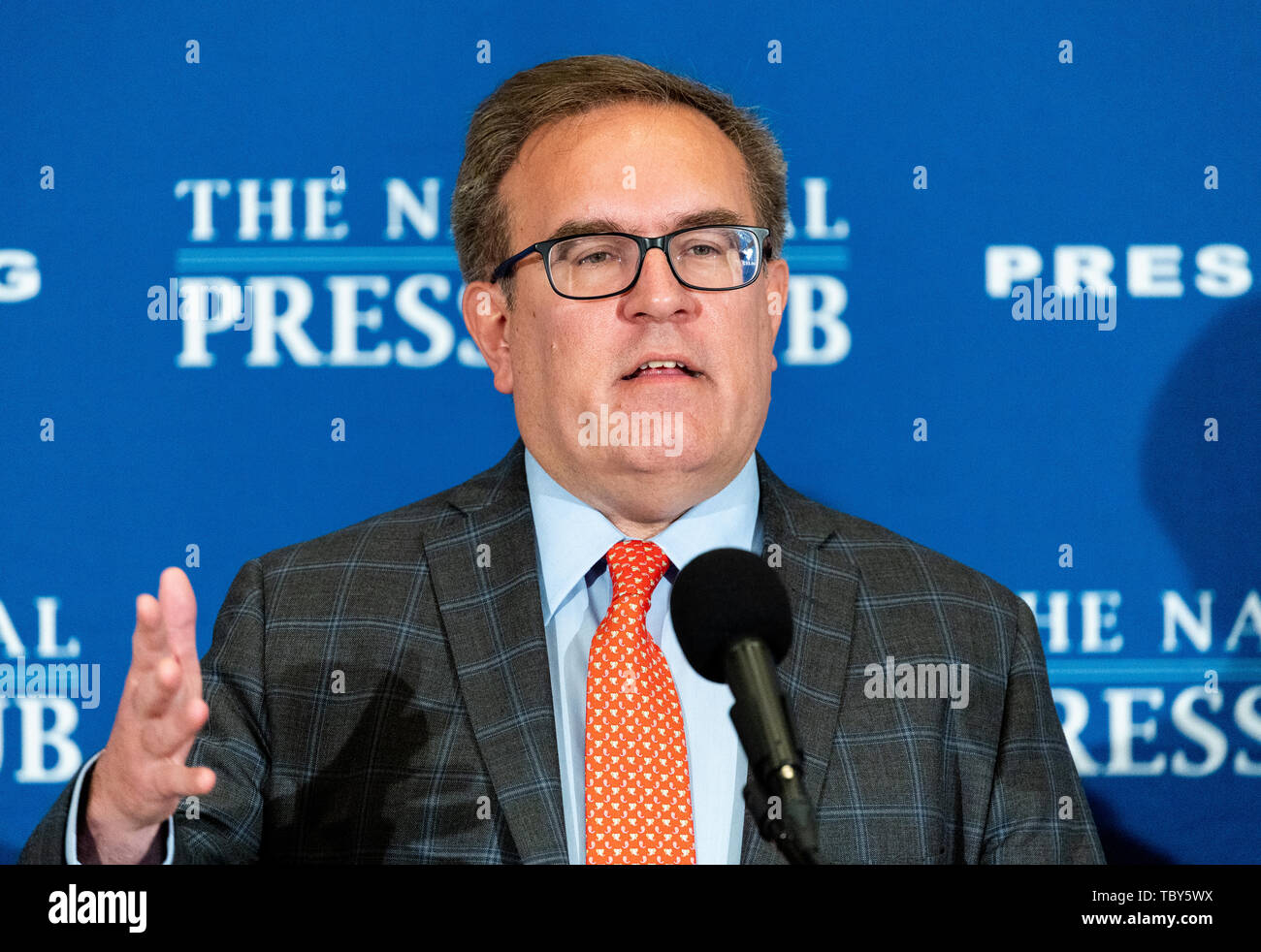 Andrew wheeler epa hi-res stock photography and images - Alamy