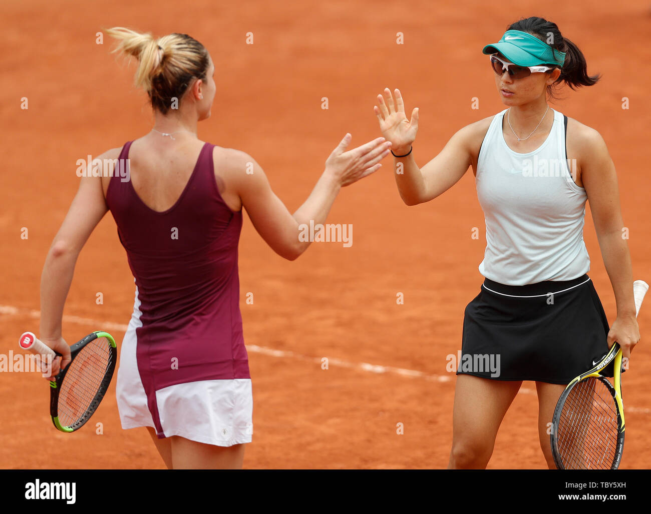 Fiona xu hi-res stock photography and images - Alamy