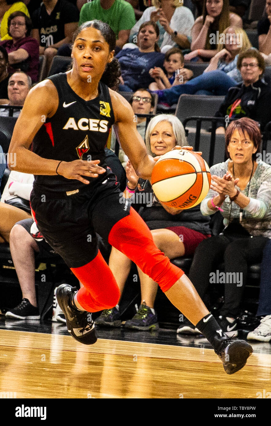 Las Vegas, NV U.S. 02nd June, 2019. A.: Las Vegas guard Sydney Colson ...