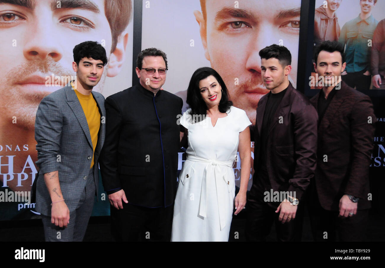 Los Angeles, California, USA 3rd June 2019 Singer Joe Jonas, father ...