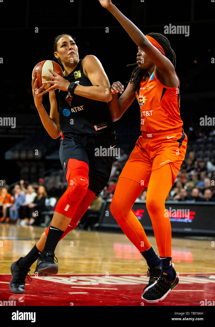 Las Vegas, NV U.S. 02nd June, 2019. A.: Las Vegas center Liz Cambage (8 ...