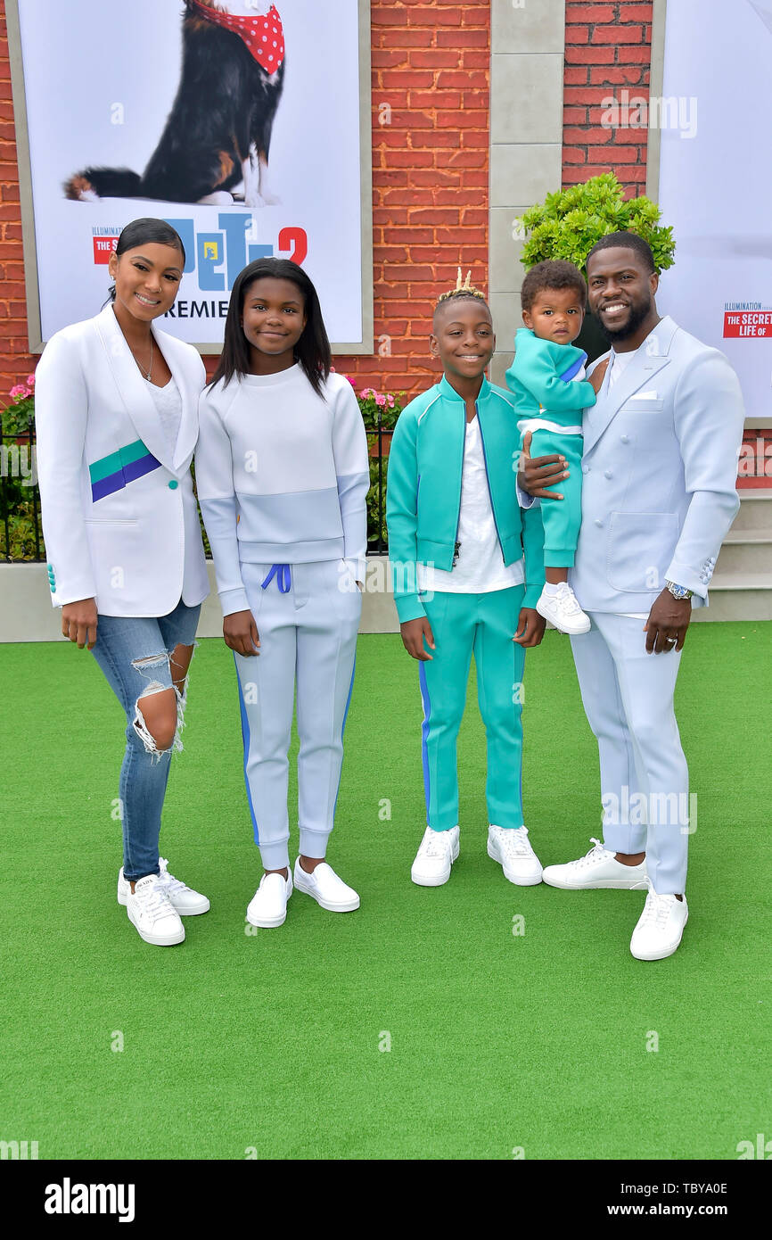 Los Angeles, USA. 02nd June, 2019. Kevin Hart with wife Eniko Parrish ...