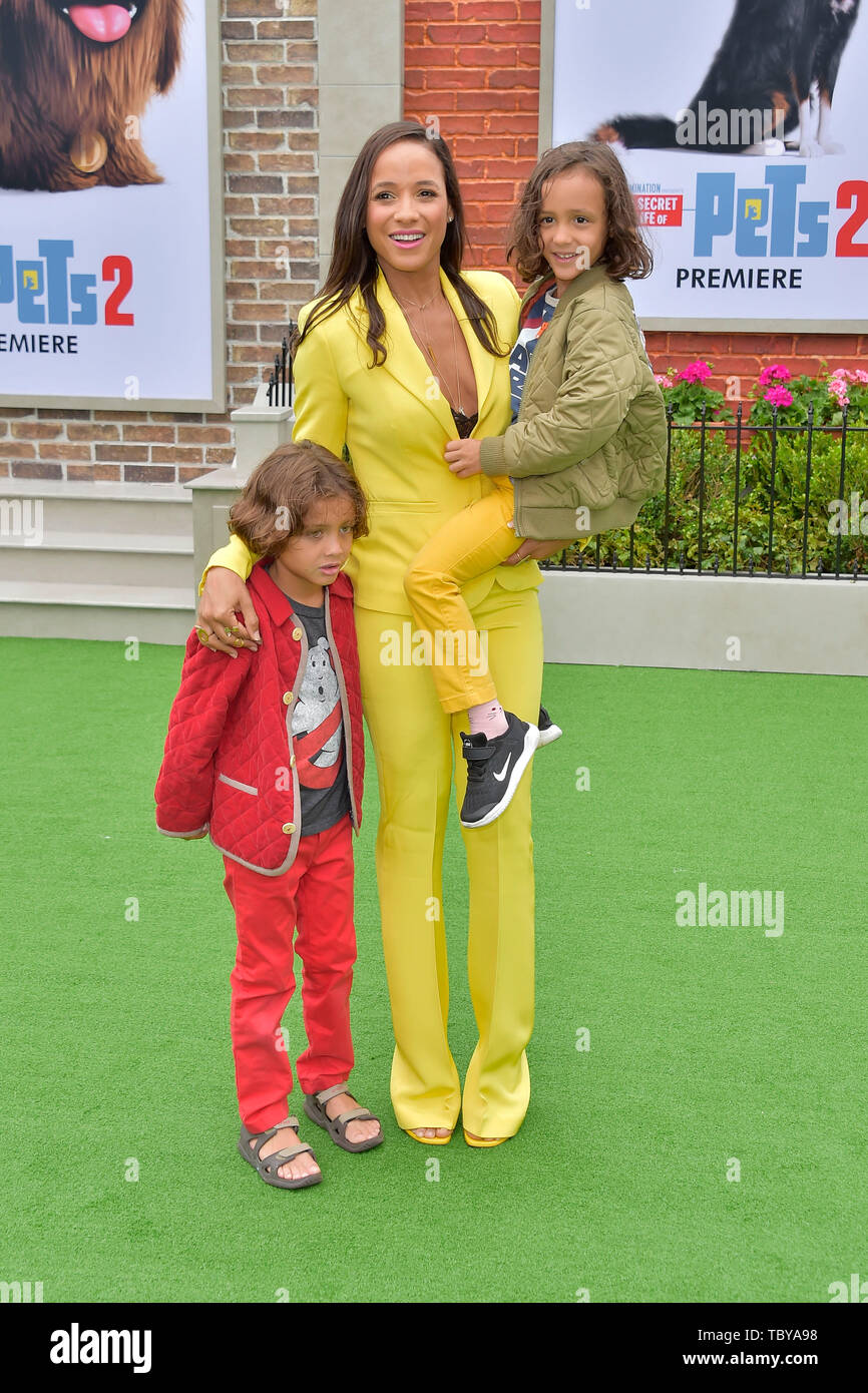 Los Angeles, USA. 02nd June, 2019. Dania Ramirez with son John Aether ...