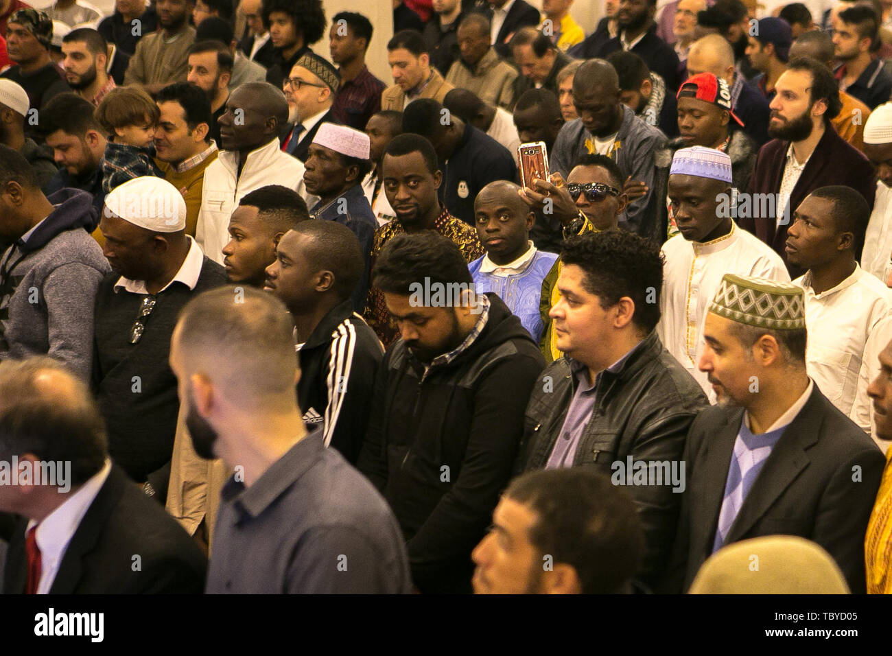 Sao Paulo, Brazil. 4th June, 2019. Muslims celebrate the Eid Al Fitr ...