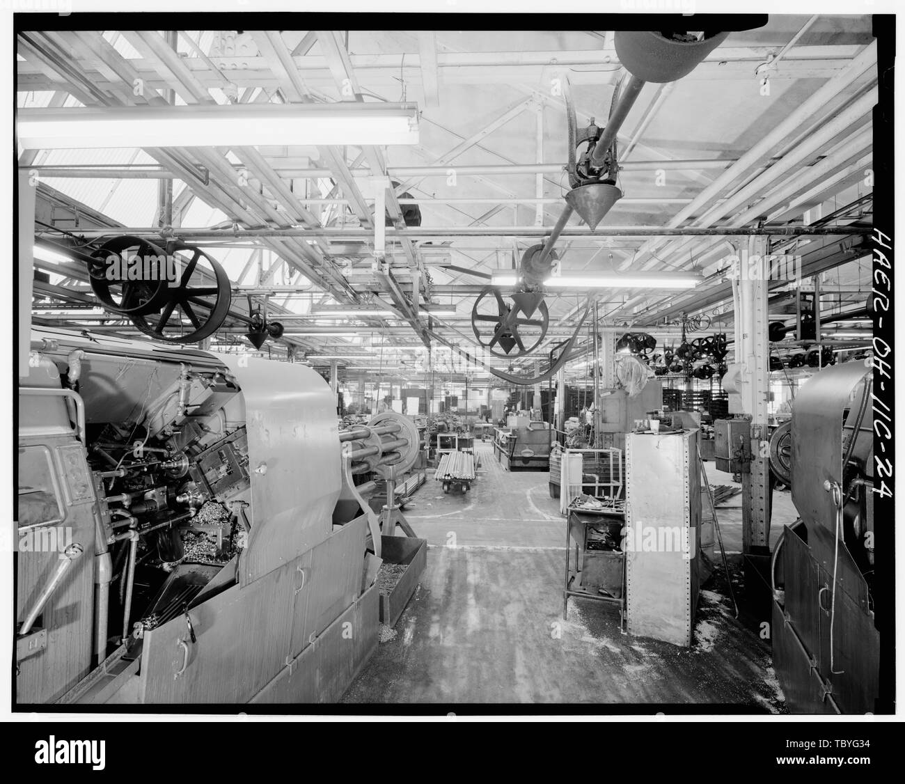 Line shafting Black and White Stock Photos & Images - Alamy