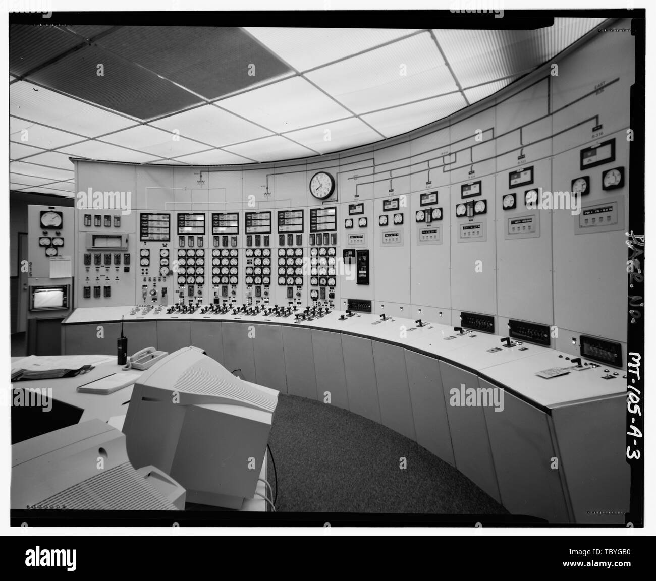 Control switchboard hi-res stock photography and images - Alamy