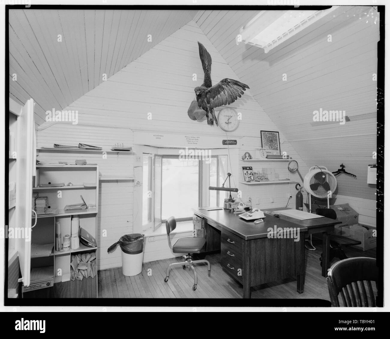 Old faithful inn west wing hi-res stock photography and images - Alamy