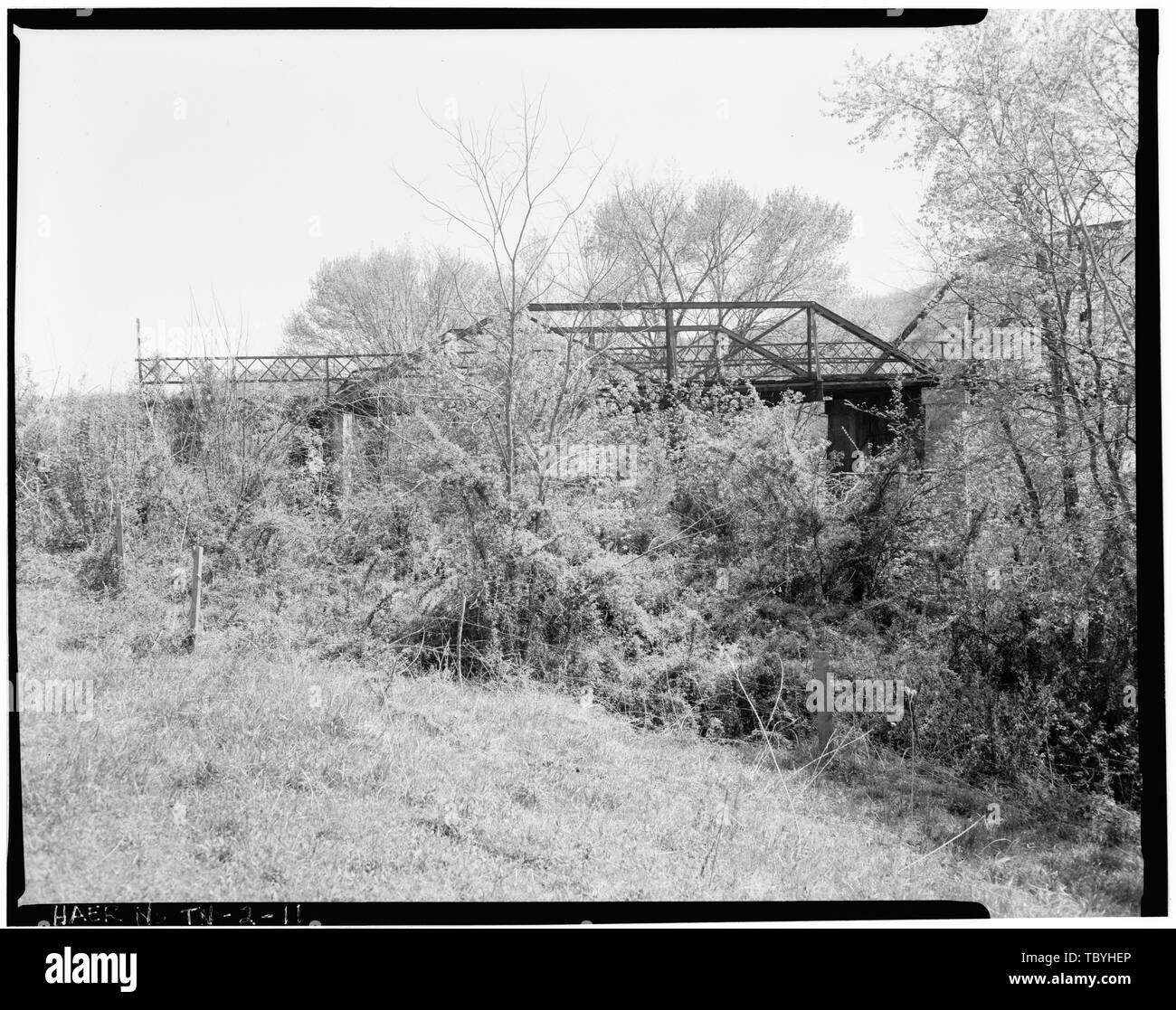 Four span bridge Black and White Stock Photos & Images - Alamy